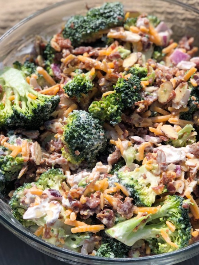 Easy Broccoli and Bacon Salad - Curbing Carbs